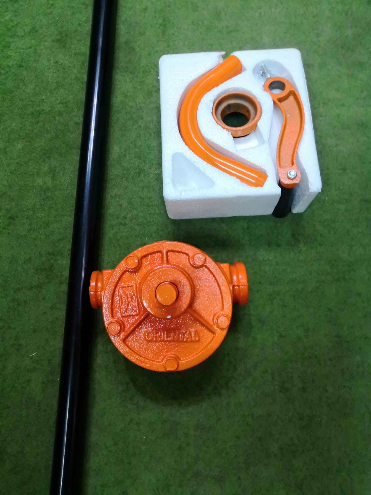 Oil Fill-Rite FR152 Piston Hand Pump with Hose & Nozzle Spout, Red ...