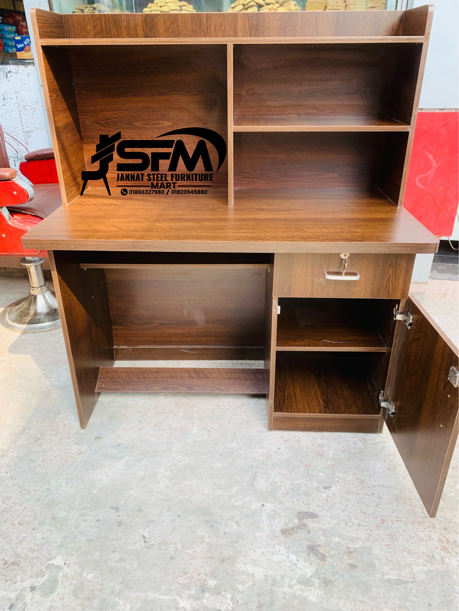 Reading table/Study table | Daraz.com.bd