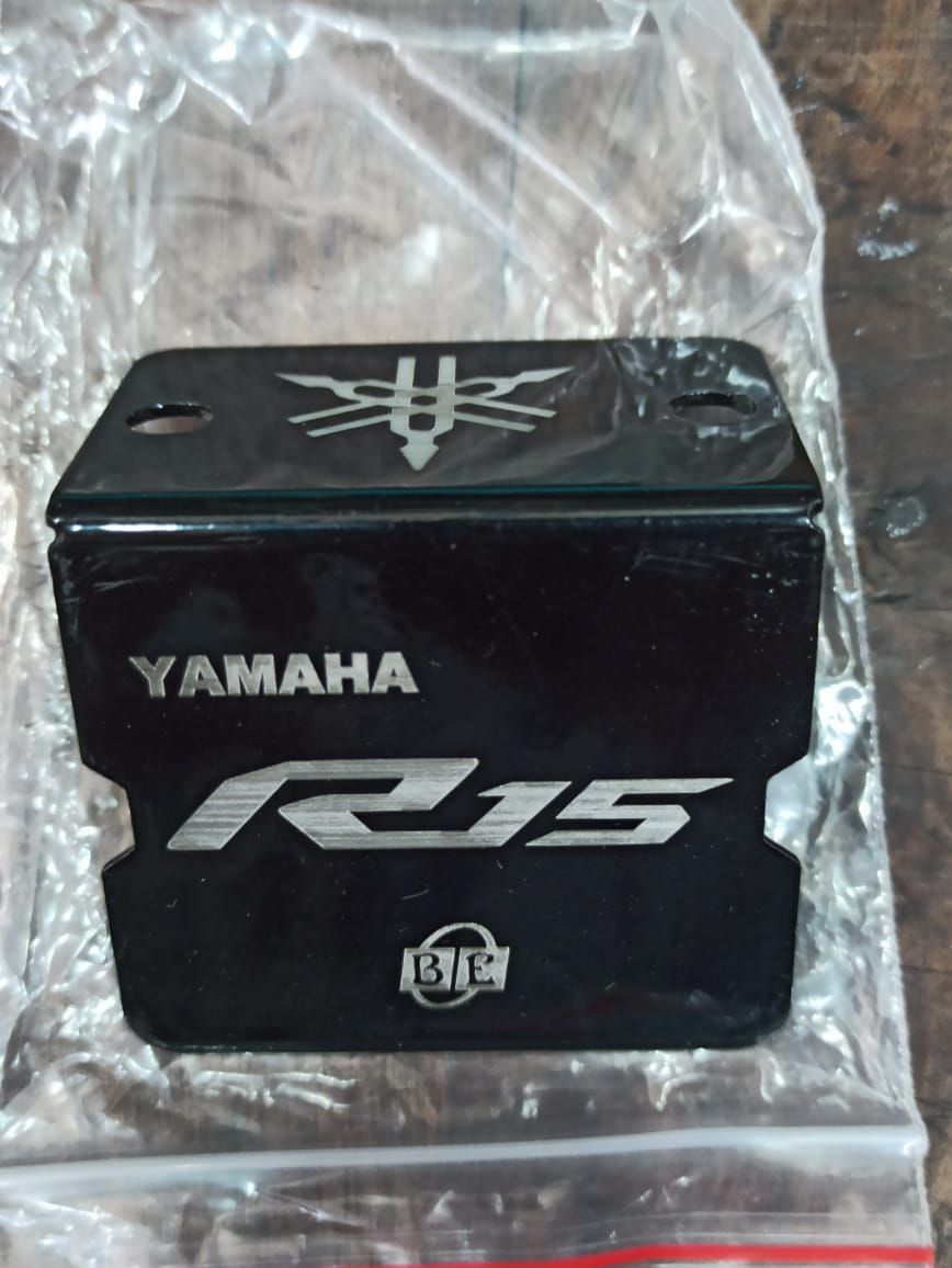 Yamaha R15 Bike Front Master Cylinder Cover Material of Stainless Steel ...