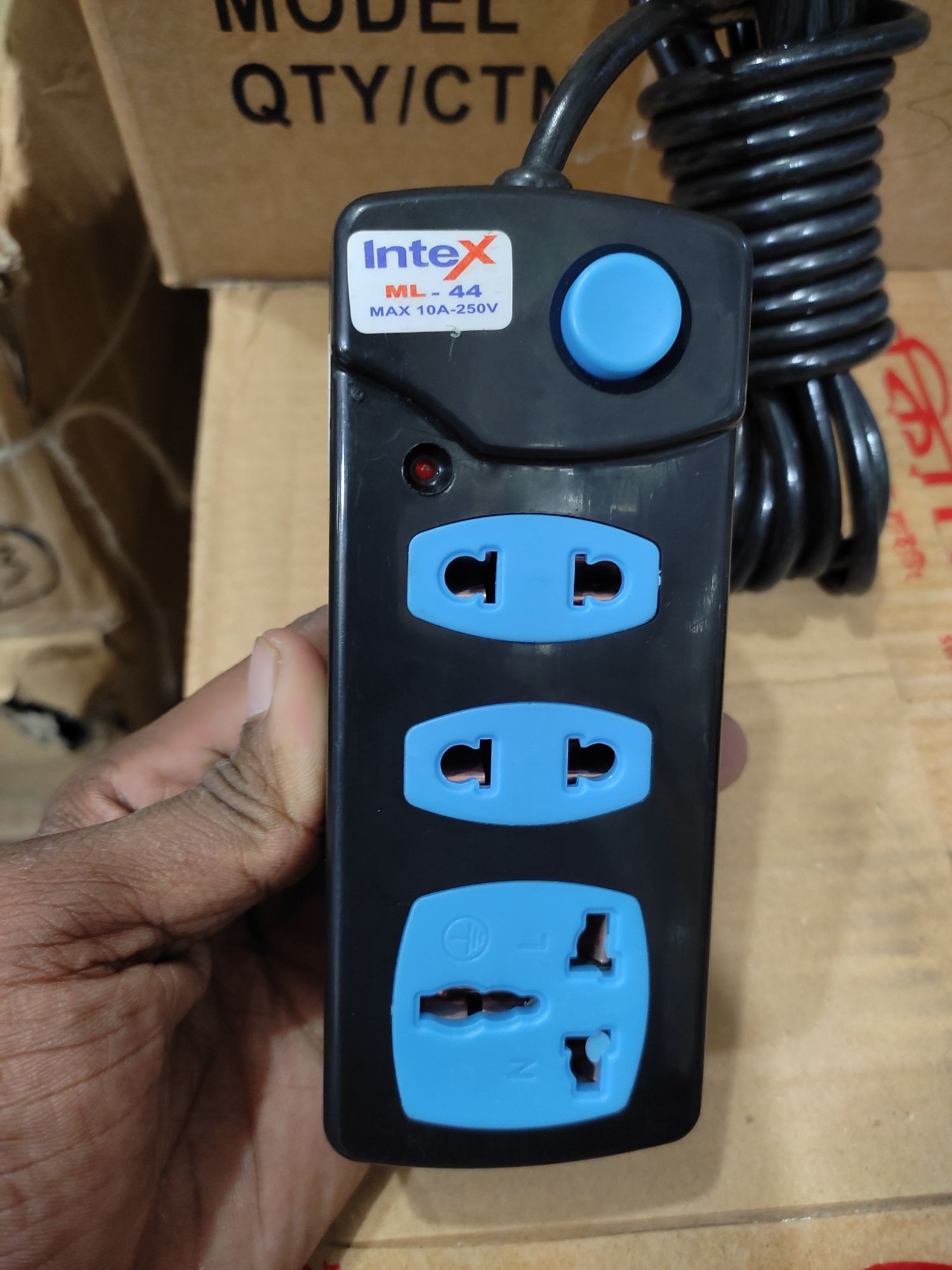 4pin MULTI FLAG EXTENSION SOCEKET | Daraz.com.bd