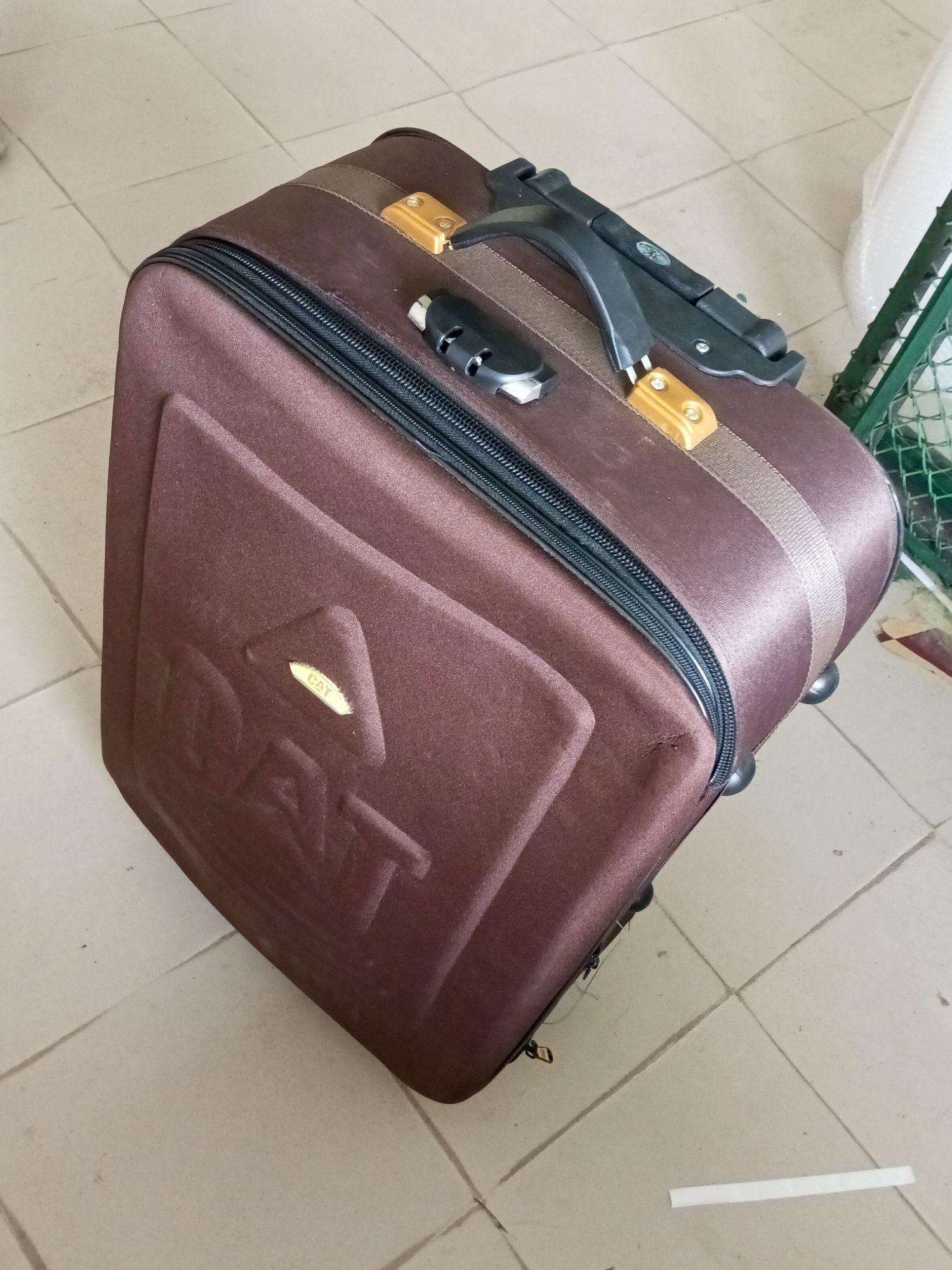 CAT 20 Inch Carry On Trolley Bag Softside Spinner Luggage 8 Wheels ...