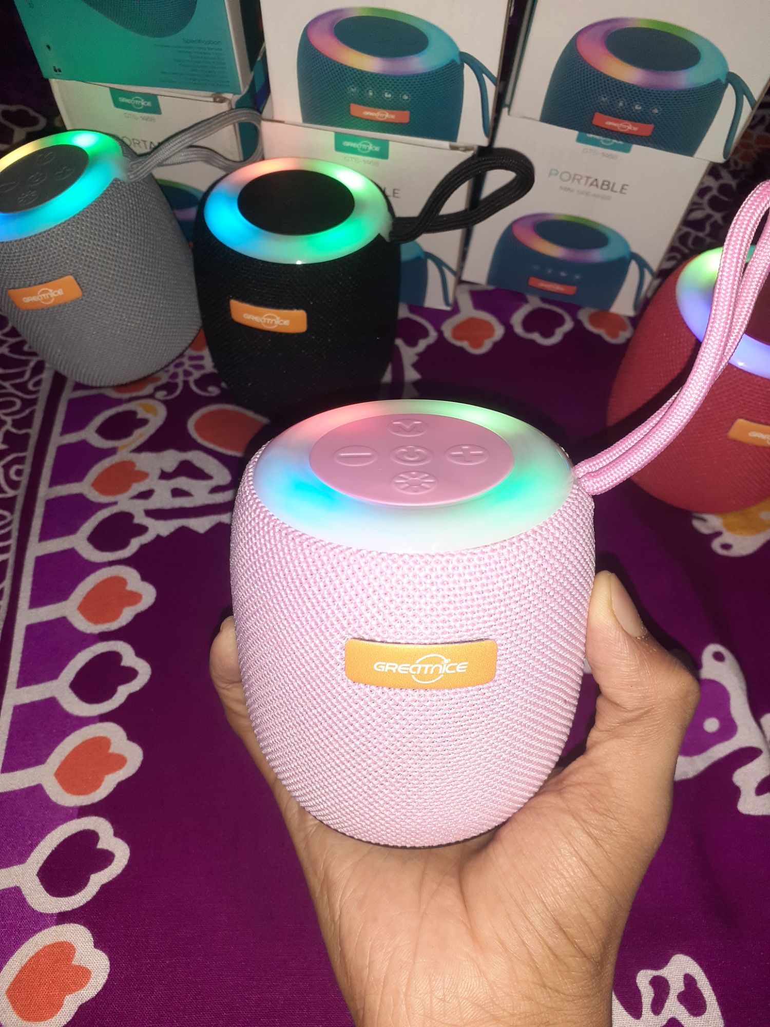 GREATNICE GTS-1468 Bluetooth/USB/TF Card & FM Radio Supported Speaker With RGB Lightning Effects ...