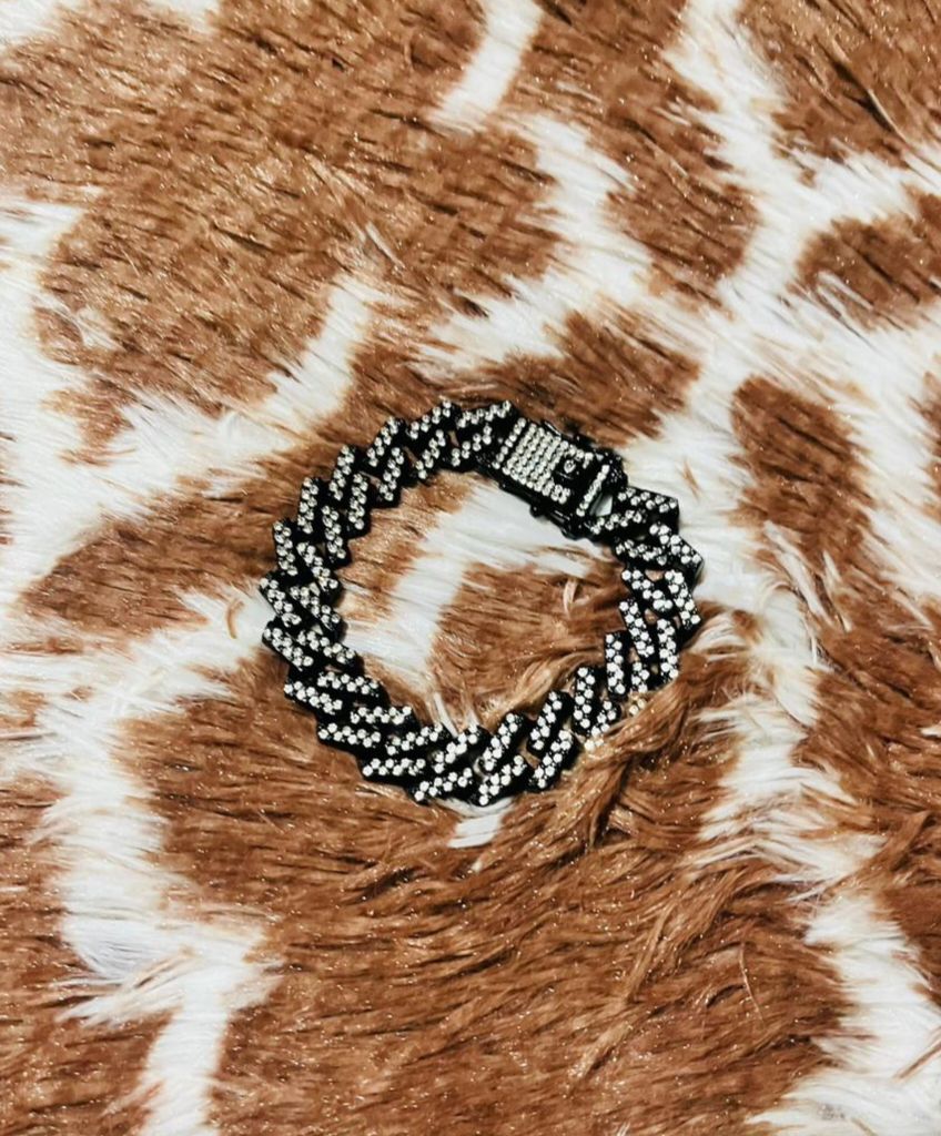 Fashionable Twisted Healthy Magnetic Bracelet Therapy Magnets Bracelets ...