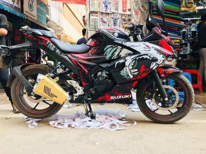 Suzuki gixxer sf fi wolf model black red decals sticker set | Daraz.com.bd